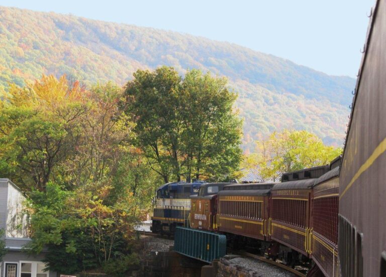 Fall Train Excursions - Where & When